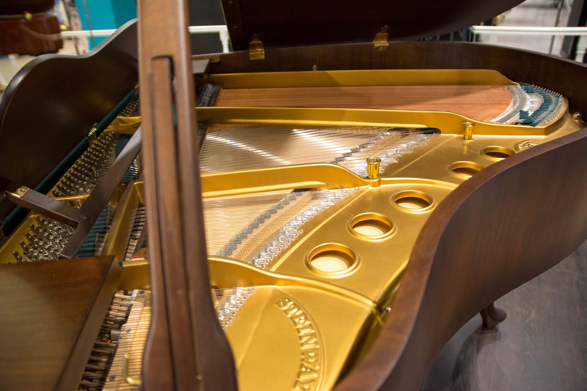 Piano Store in Abu Dhabi | Best Piano Showroom | The Piano Gallery