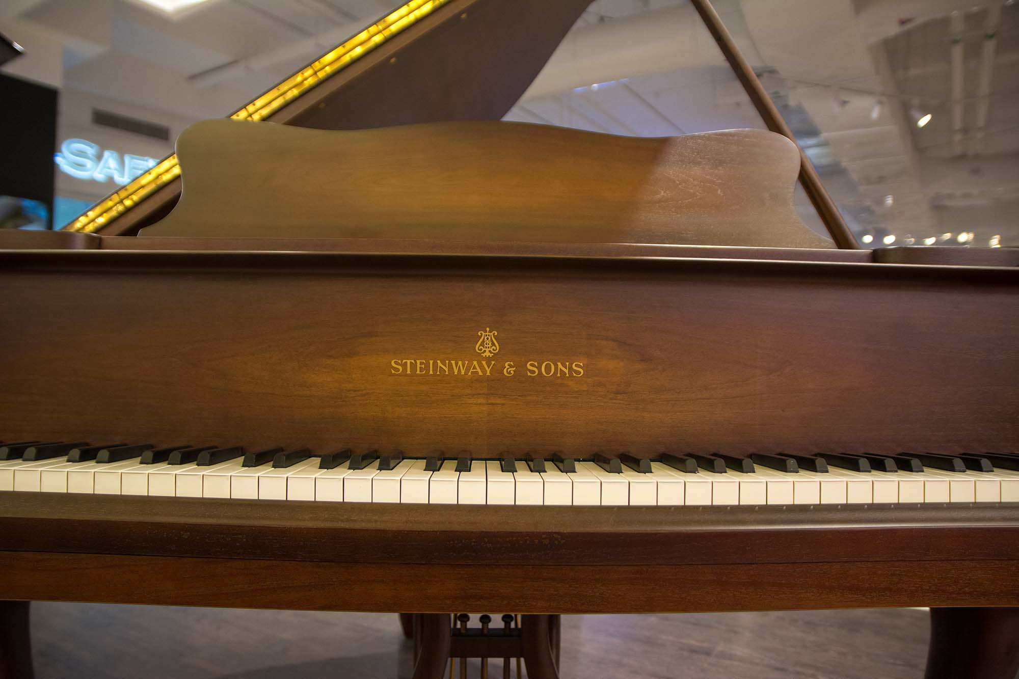 Piano Store in Abu Dhabi | Best Piano Showroom | The Piano Gallery